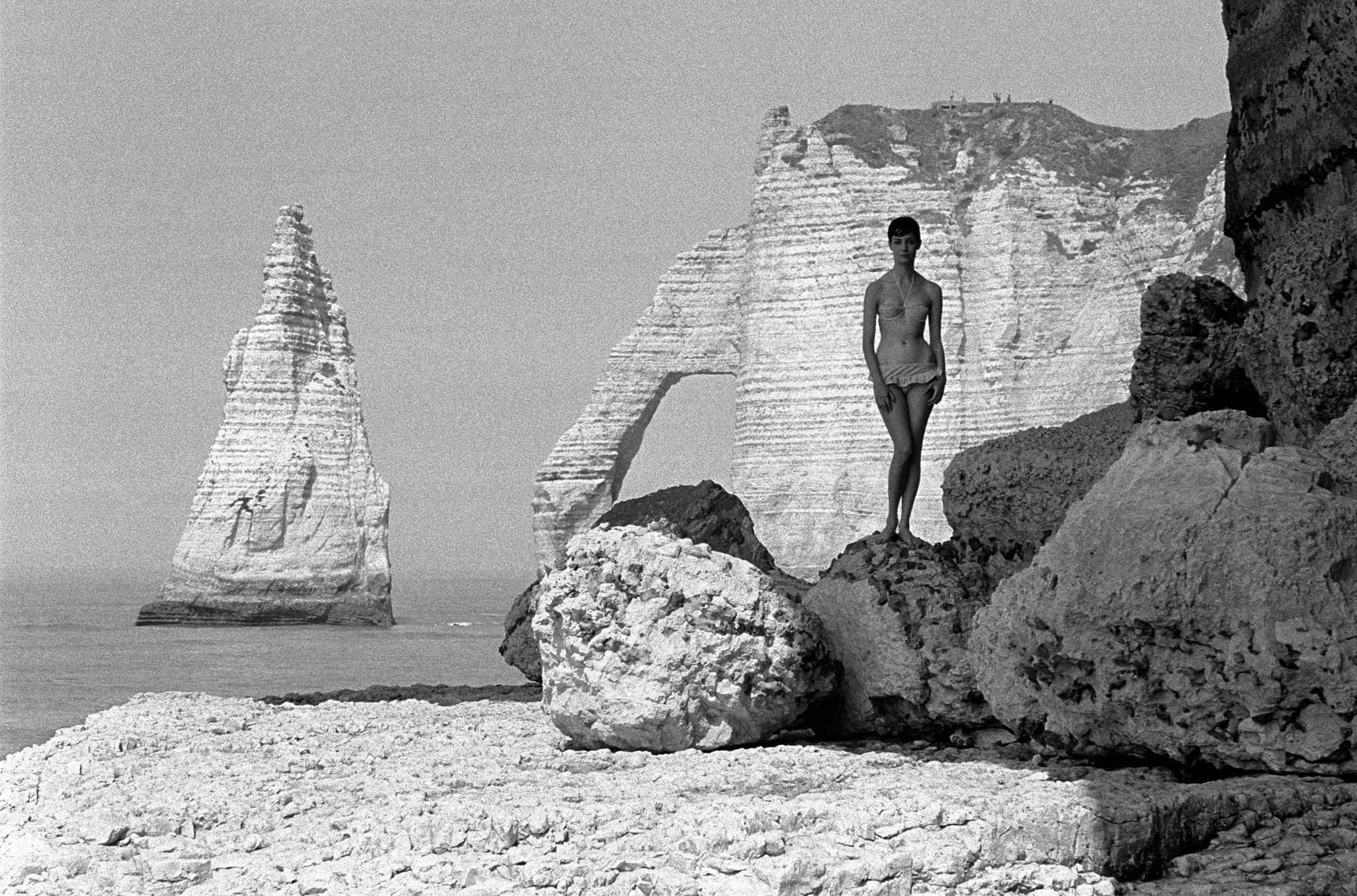 1959, Étretat, France, for Jours de France, bathing suit (b)